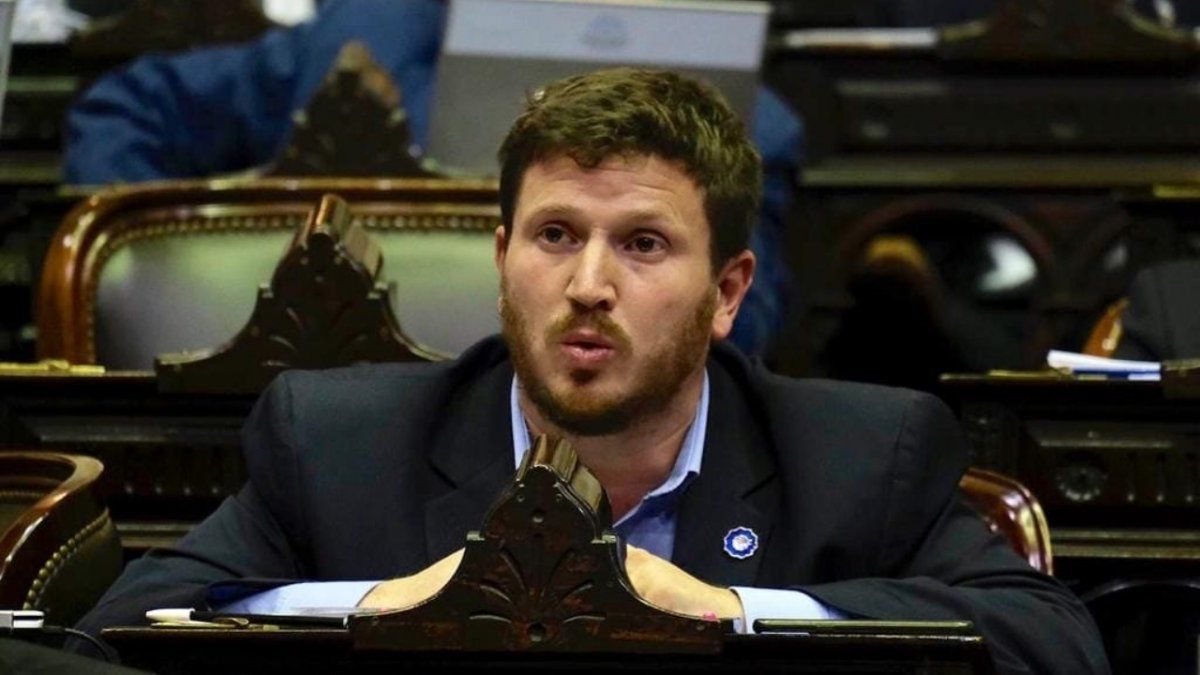 “En vez de hablarle a los 44 millones de argentinos le habló a su ...