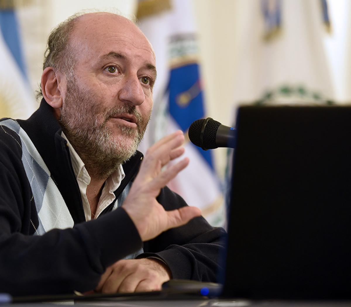 Leonardo Caruana dijo que el Covid actualmente «no genera un estrés ...